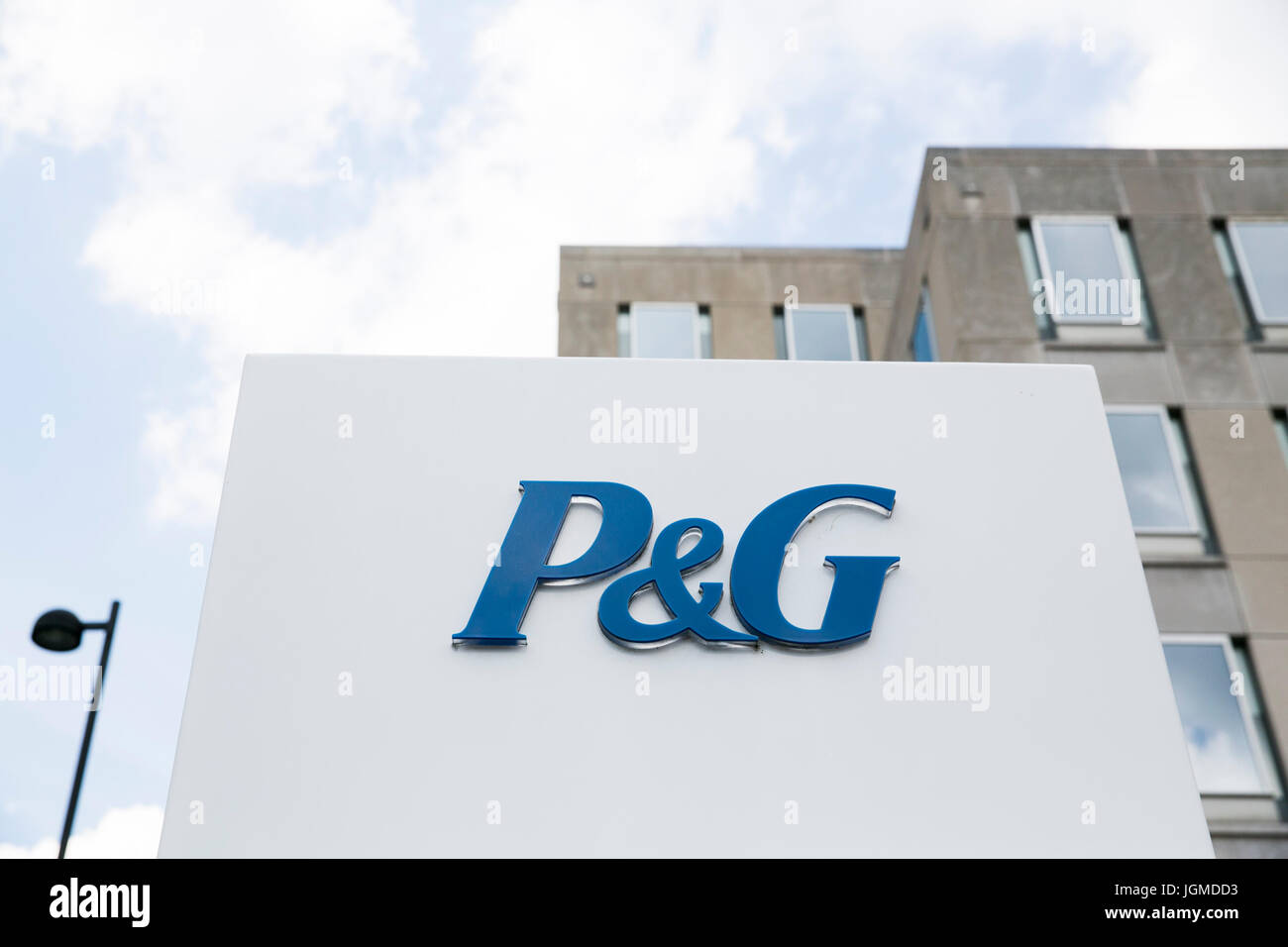 Procter logo hi-res stock photography and images - Alamy