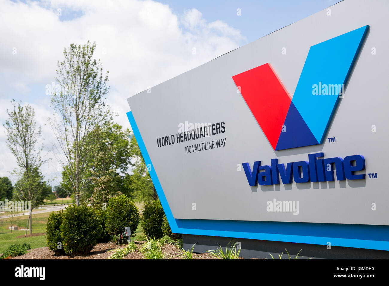 Valvoline Oil Logo