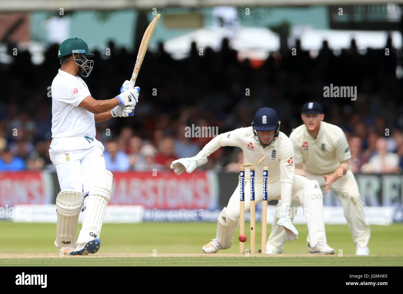 South Africa's Vernon Philander is bowled out by England's Moeen Ali ...