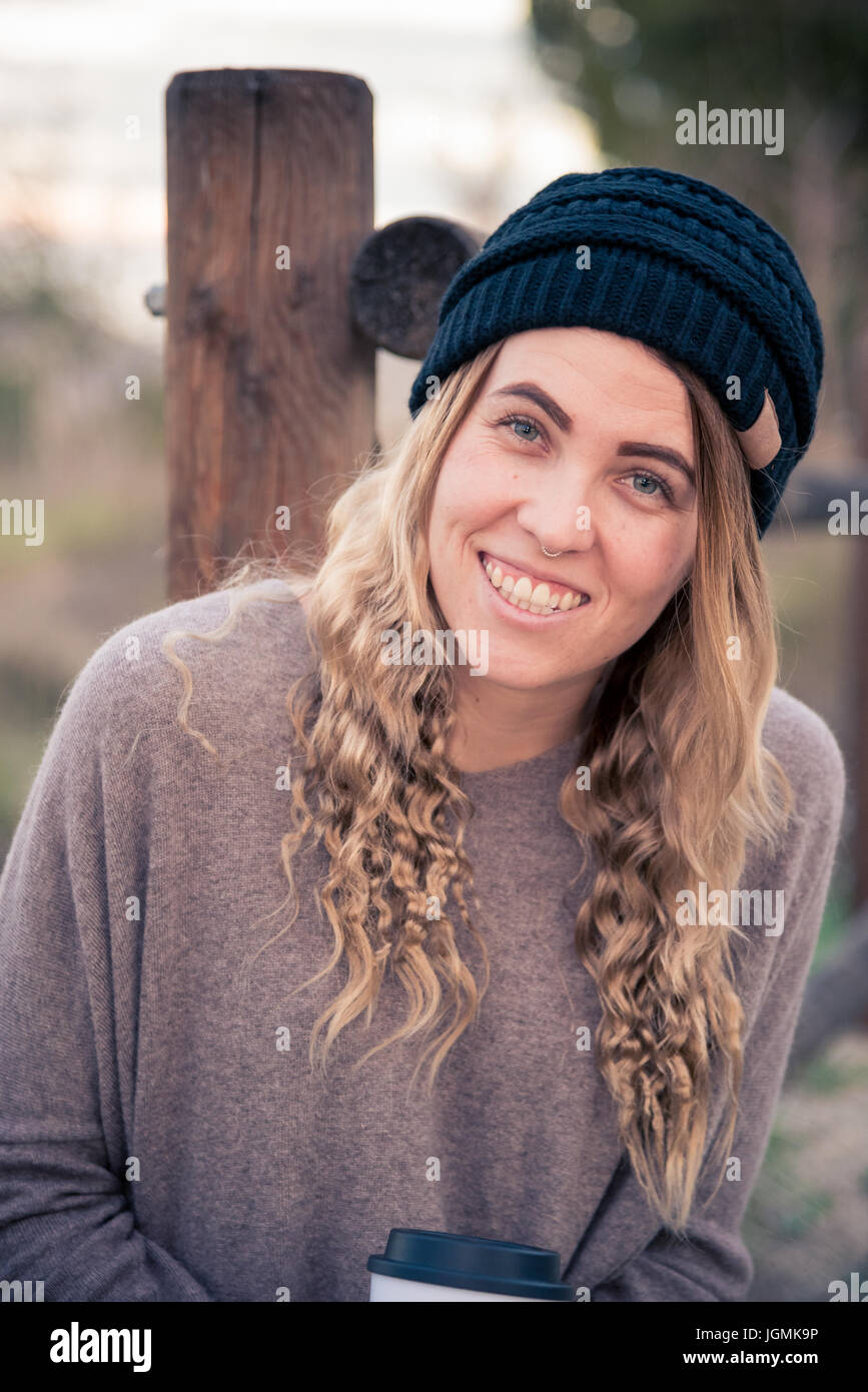 Headshots female hi-res stock photography and images - Alamy