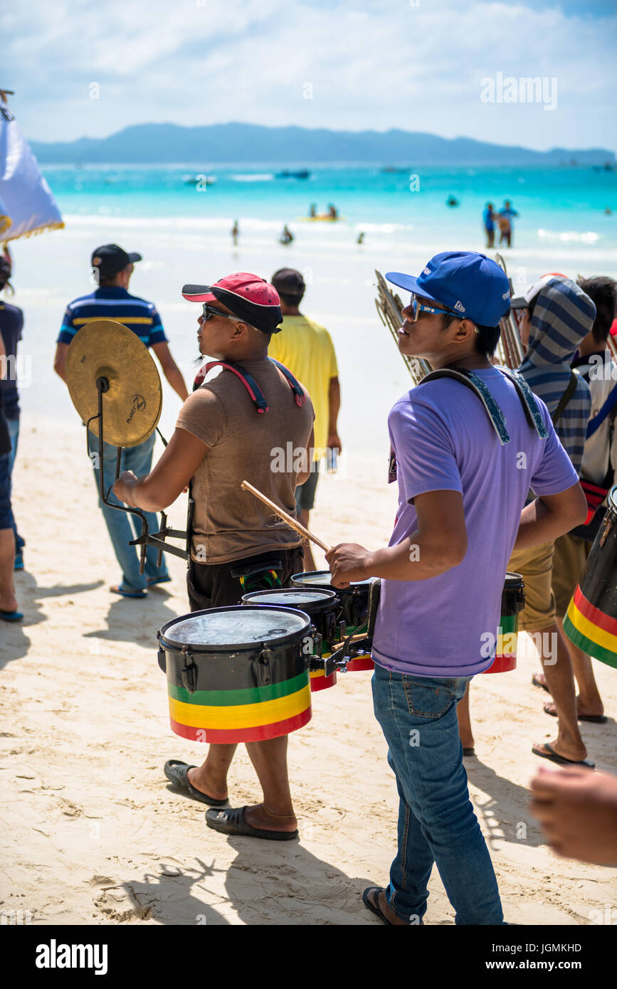 Ati atihan religious hi-res stock photography and images - Alamy