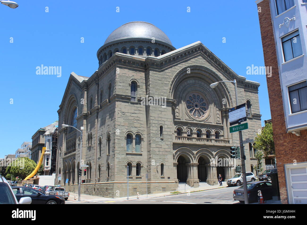 Temple Sherith Israel, designed by Albert Pissis and built in 1905 ...