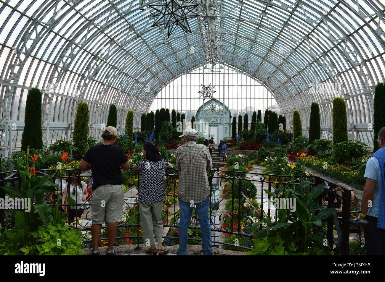 Summer flower show at the Sunken Garden at Como Zoo and Conservatory in ...
