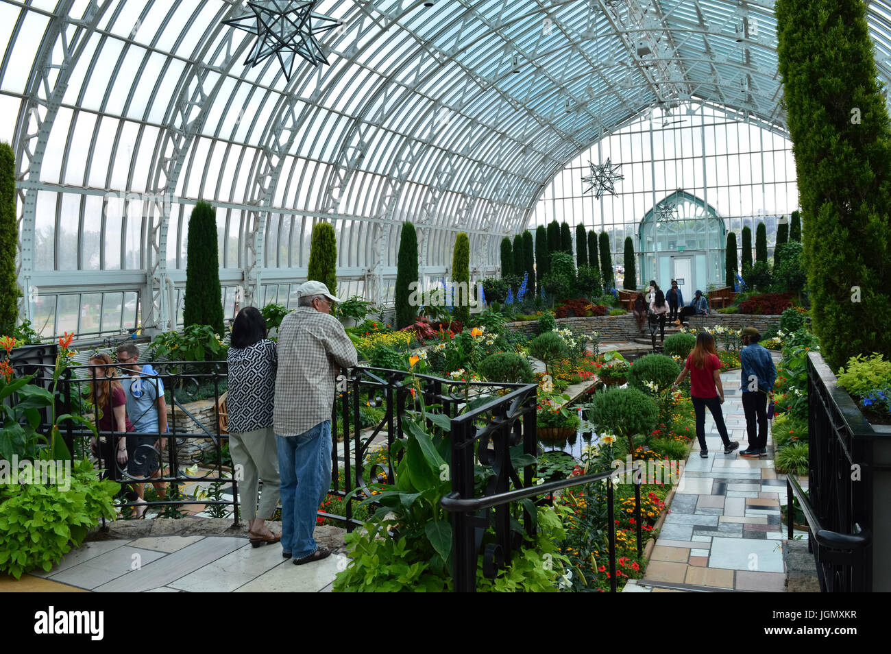Summer flower show at the Sunken Garden at Como Zoo and Conservatory in ...