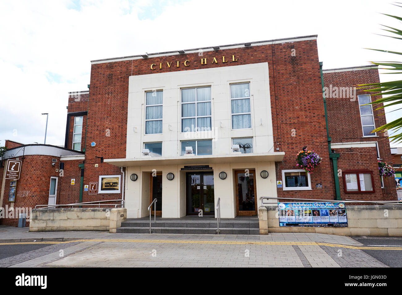 Nantwich civic hall hi-res stock photography and images - Alamy