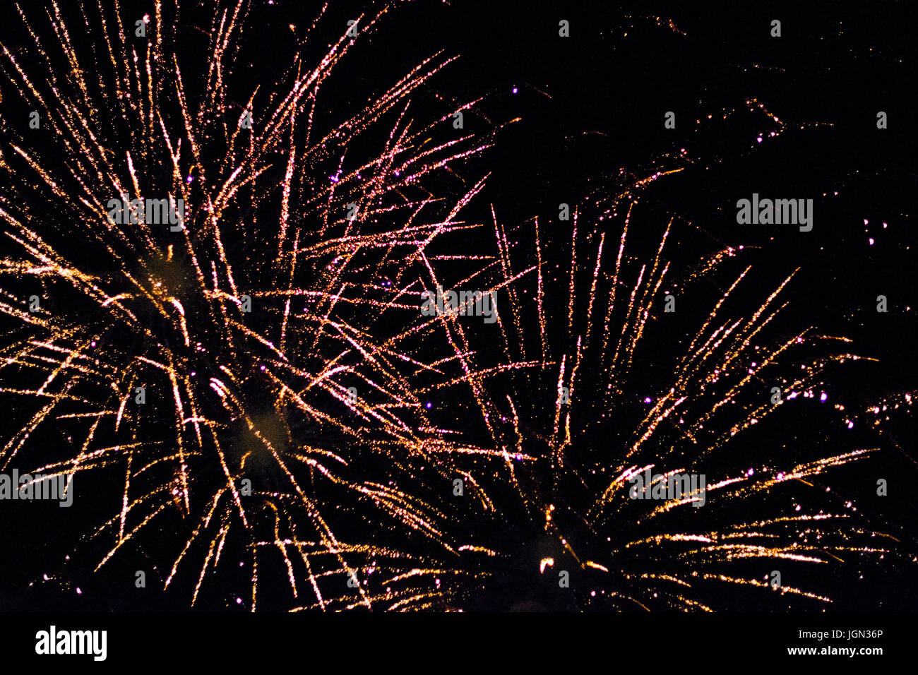 Fireworks in night sky festive hi-res stock photography and images - Alamy