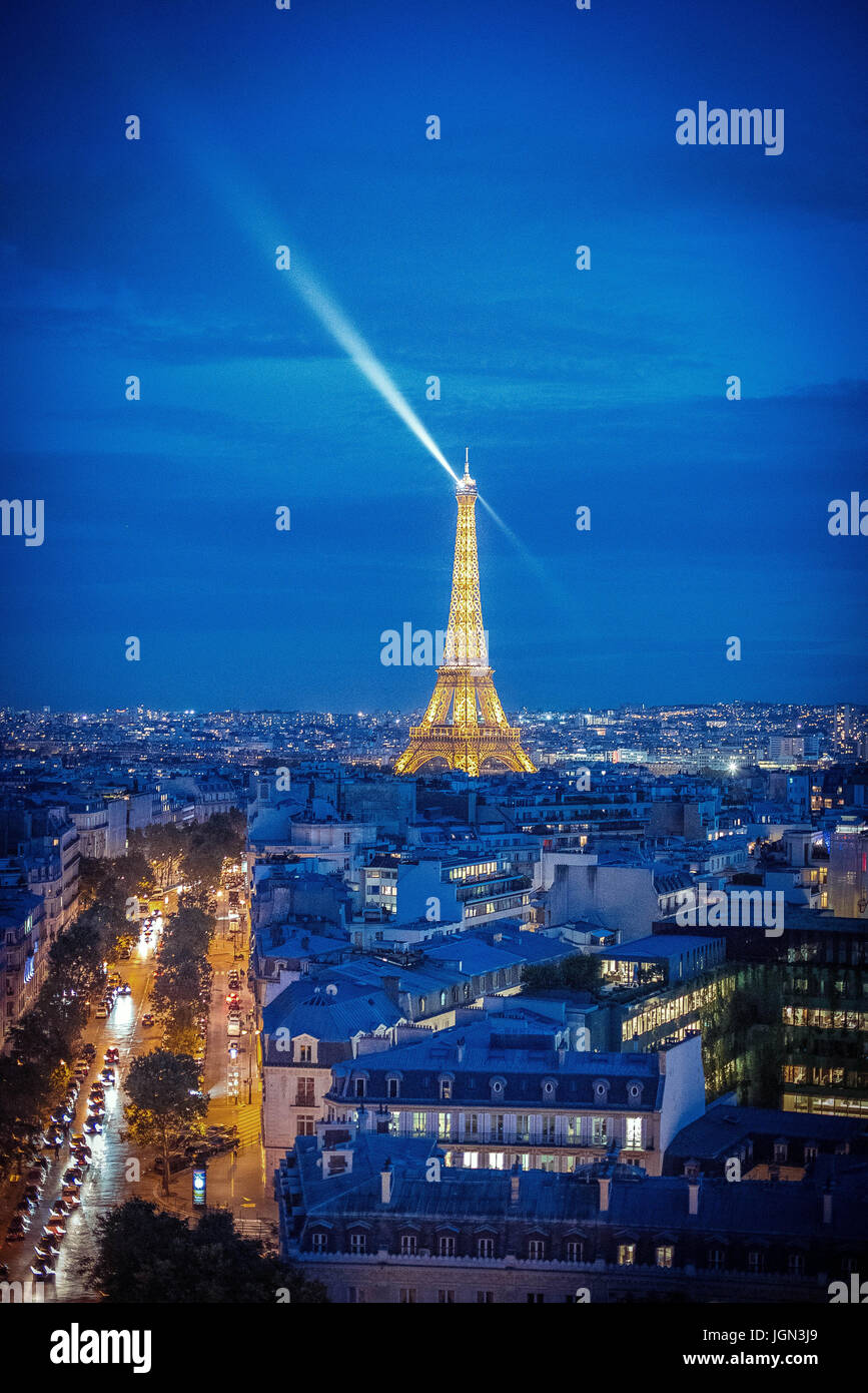 Beautiful eiffel tower hi-res stock photography and images - Alamy