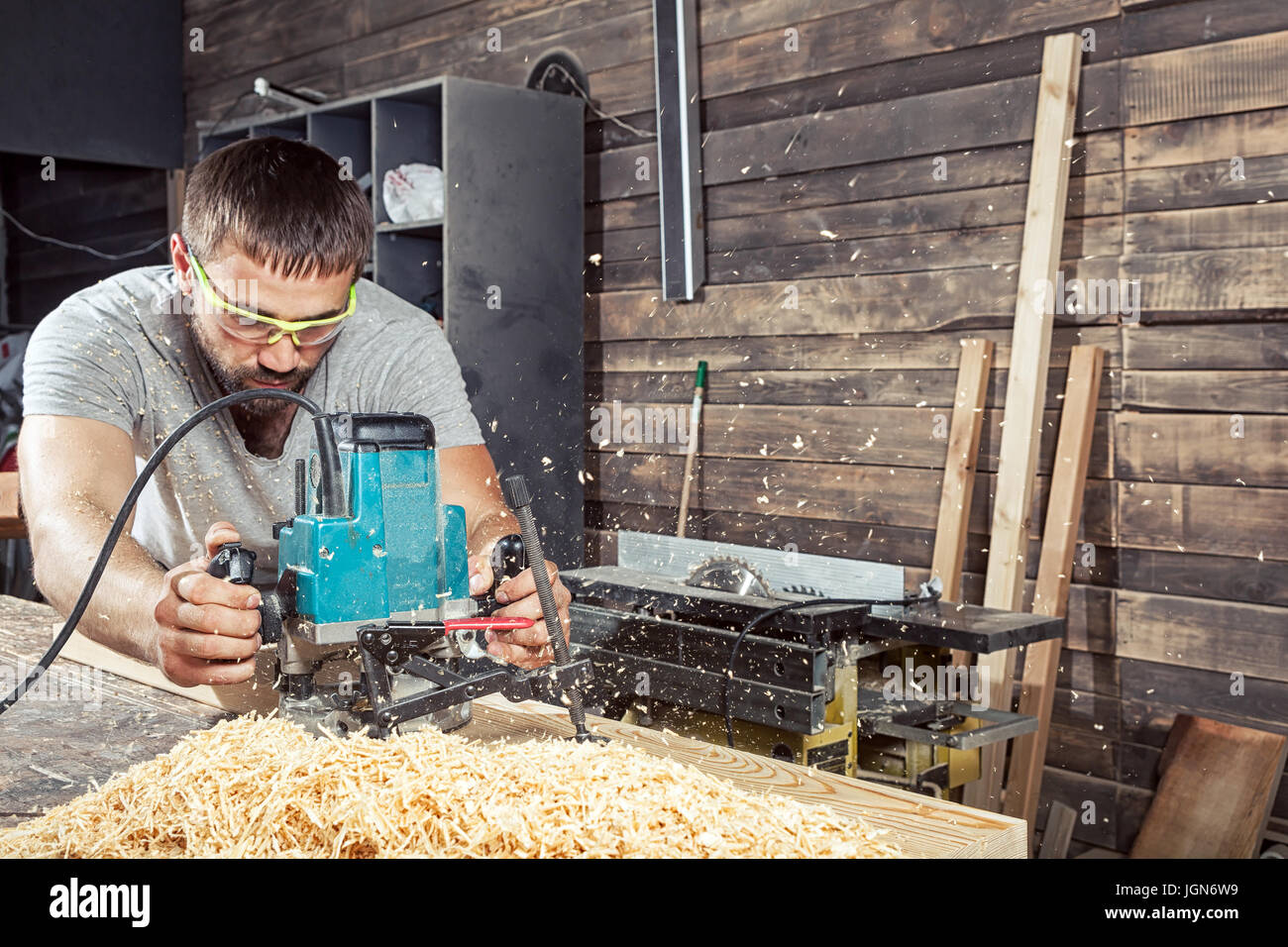 Safety glasses milling machine hi-res stock photography and images - Alamy