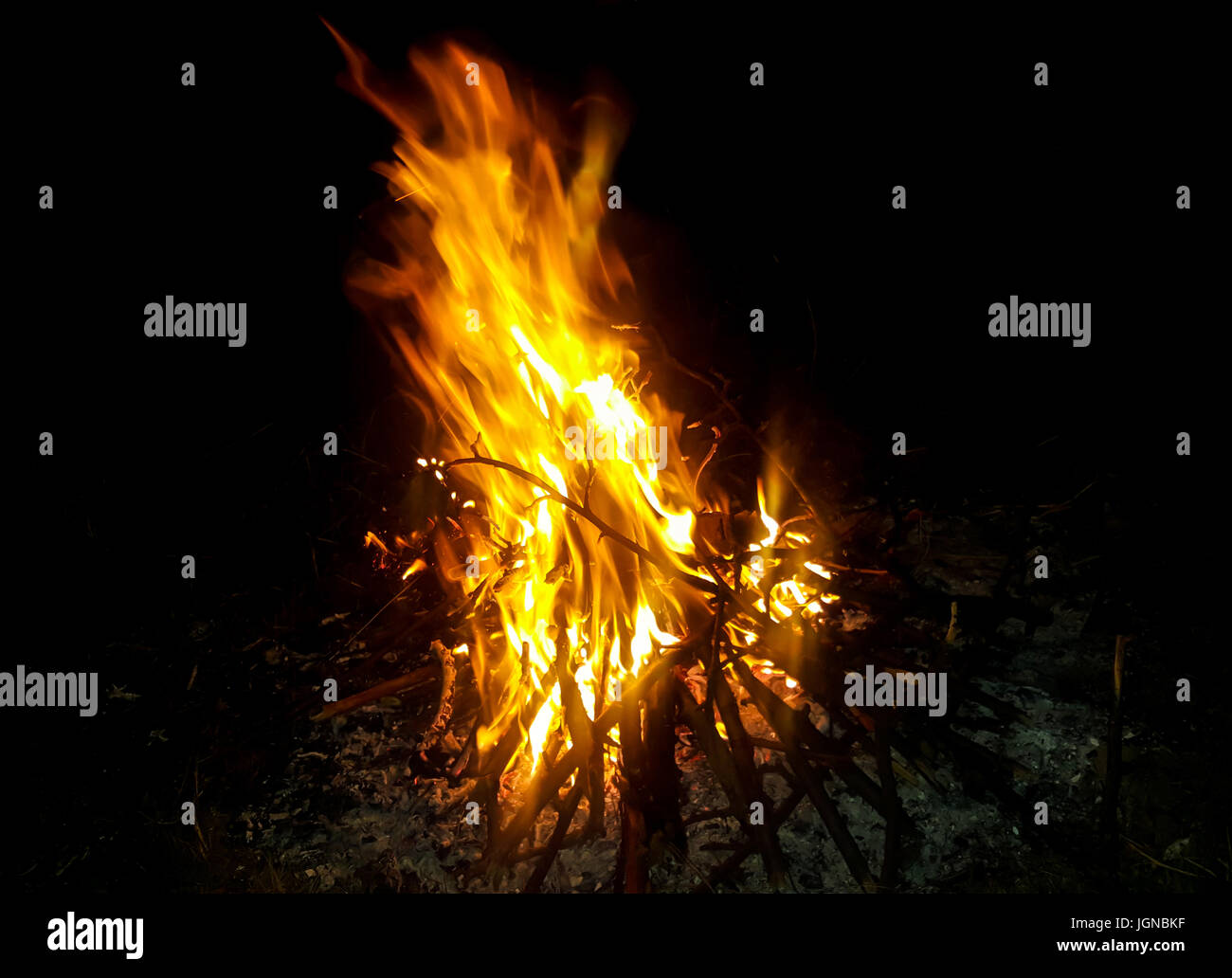 Firecamp hi-res stock photography and images - Alamy