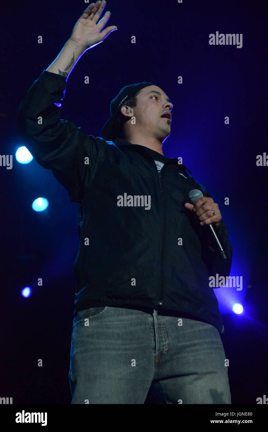 Atmosphere rap group hi-res stock photography and images - Alamy