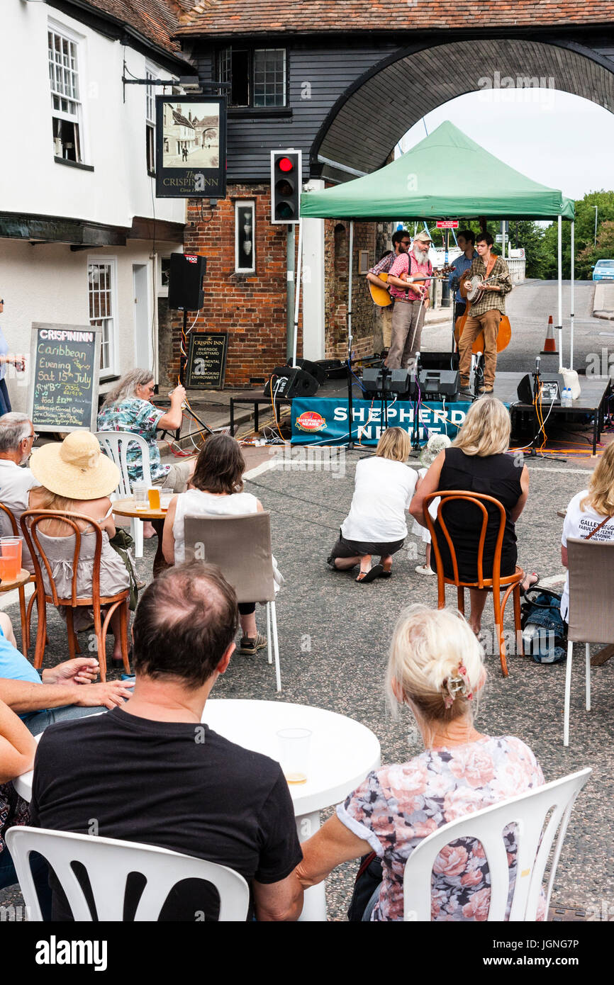 Josh allen hi-res stock photography and images - Alamy