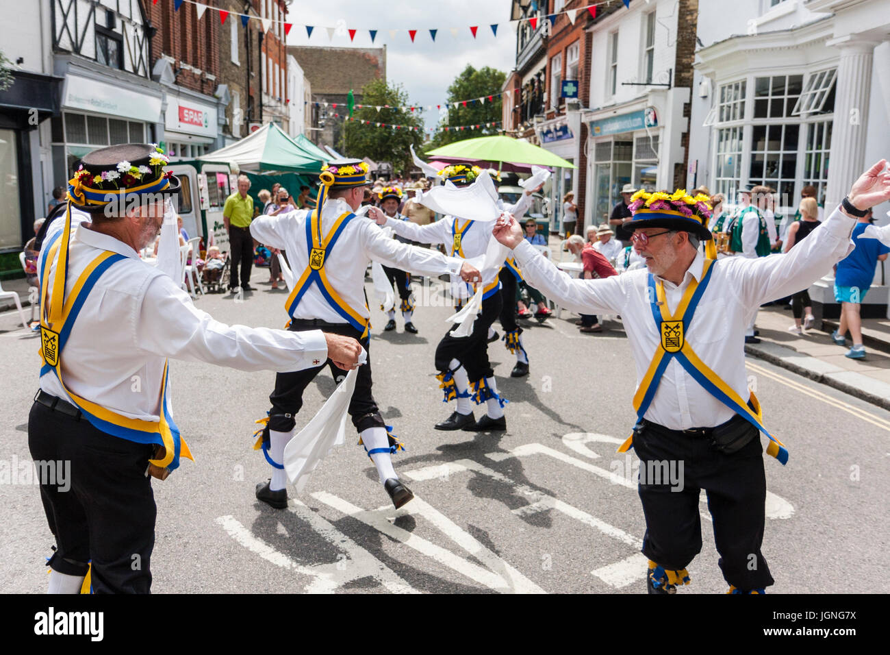 Medieval dance english dance hi-res stock photography and images - Alamy