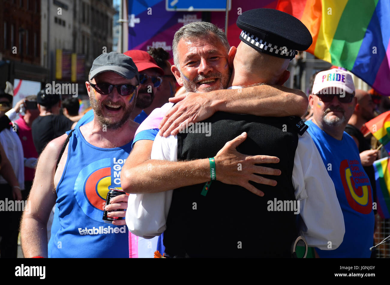 Police man at pride london hi-res stock photography and images - Alamy
