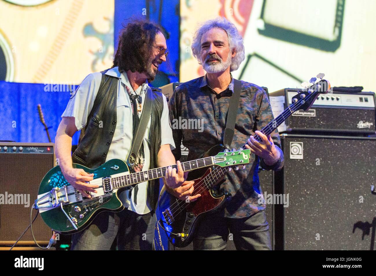 Milwaukee, Wisconsin, USA. 6th July, 2017. MIKE CAMPBELL and RON BLAIR ...
