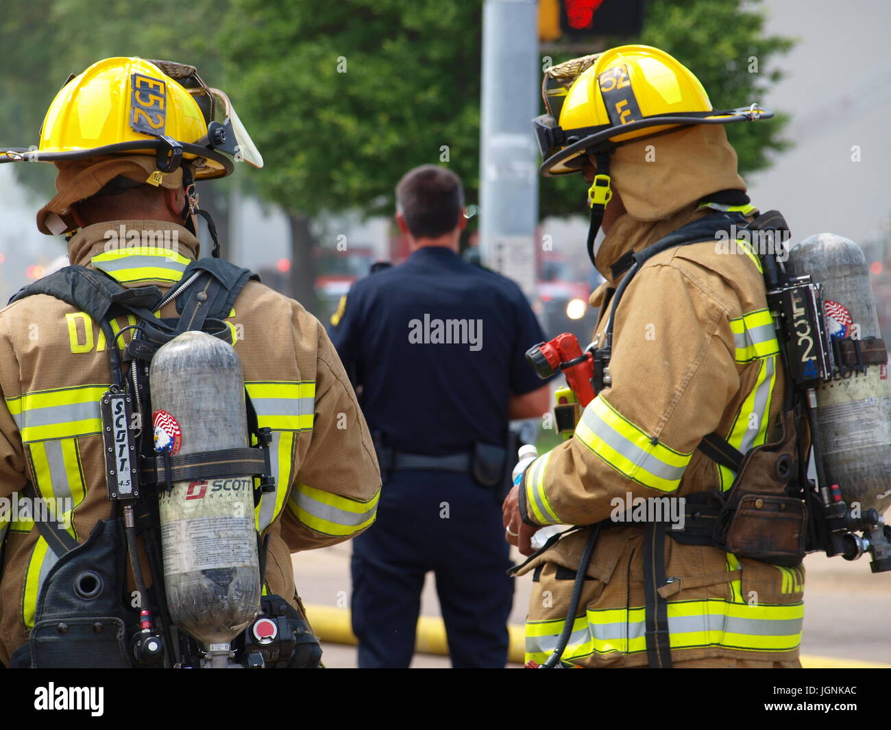 Dispatch supervision hi-res stock photography and images - Alamy
