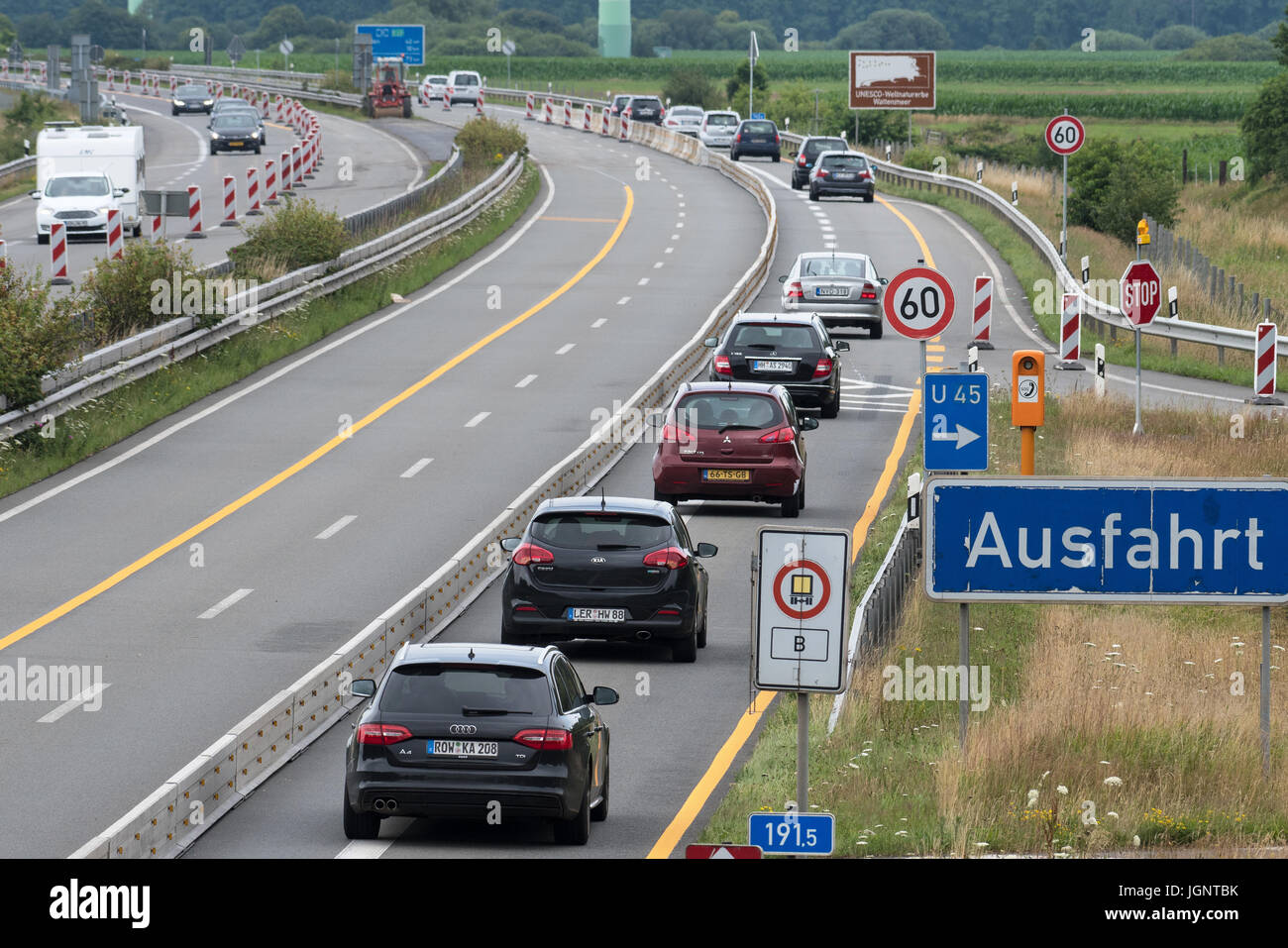Neermoor, Germany. 8th July, 2017. Cars use the single lane A31 ...