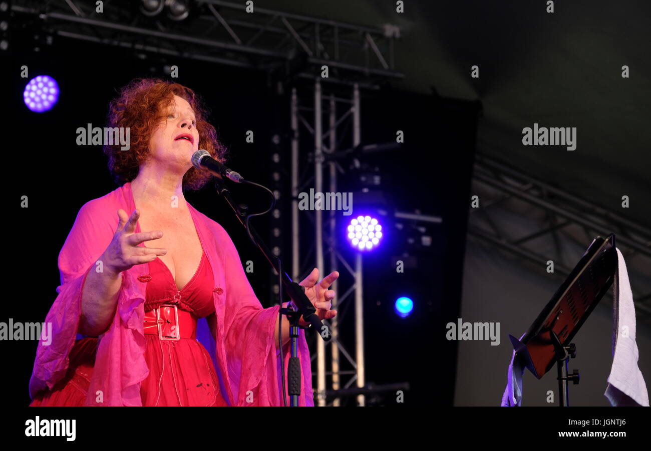 The communards hi-res stock photography and images - Alamy