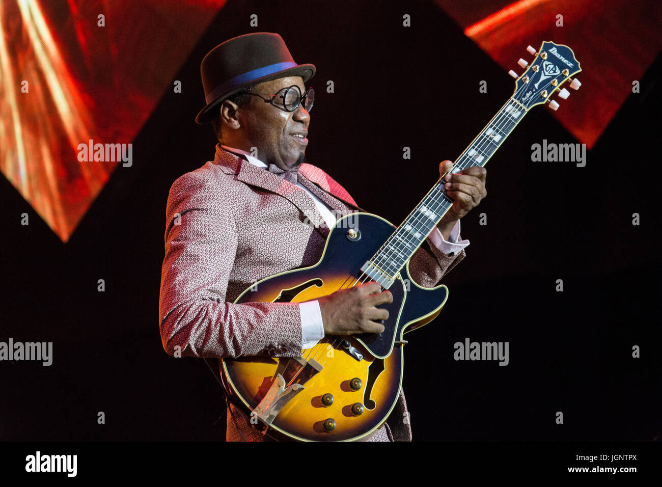 Jimmy dludlu hi-res stock photography and images - Alamy