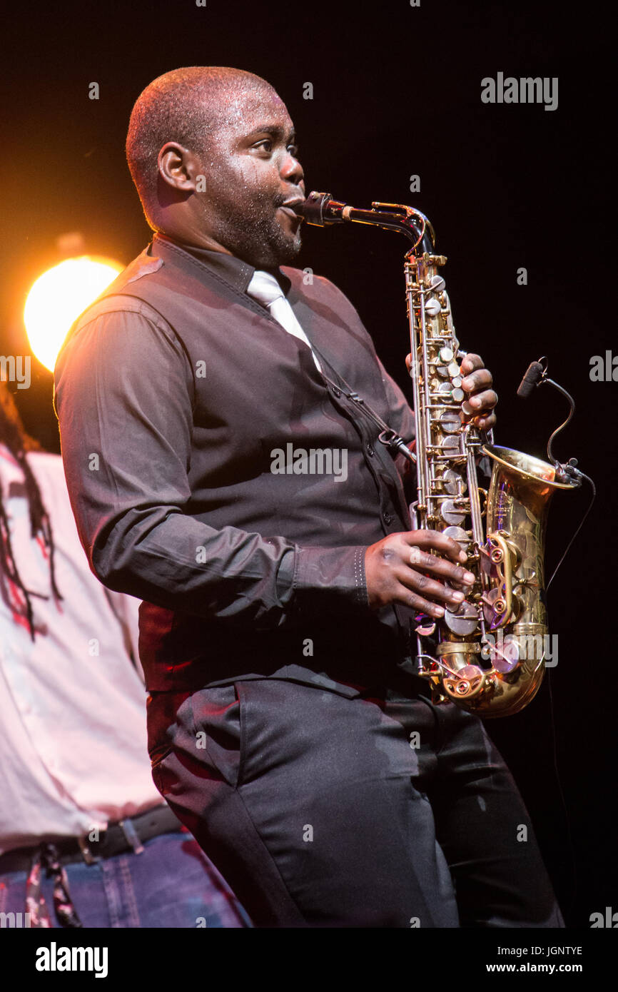 Lugano, Switzerland. 08th July, 2017. The South-African guitarist JIMMY ...