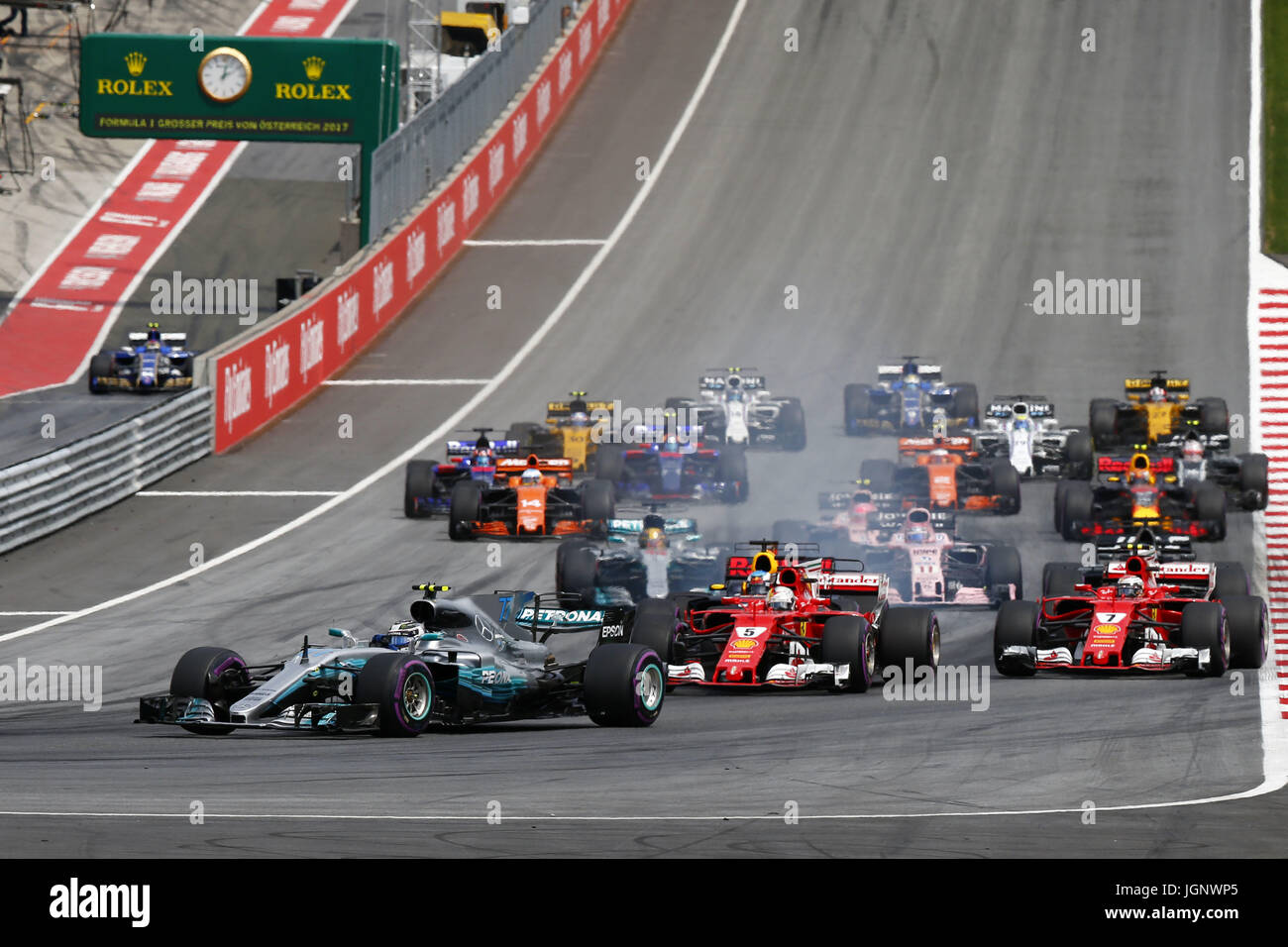 Formula one mass start hi-res stock photography and images - Alamy