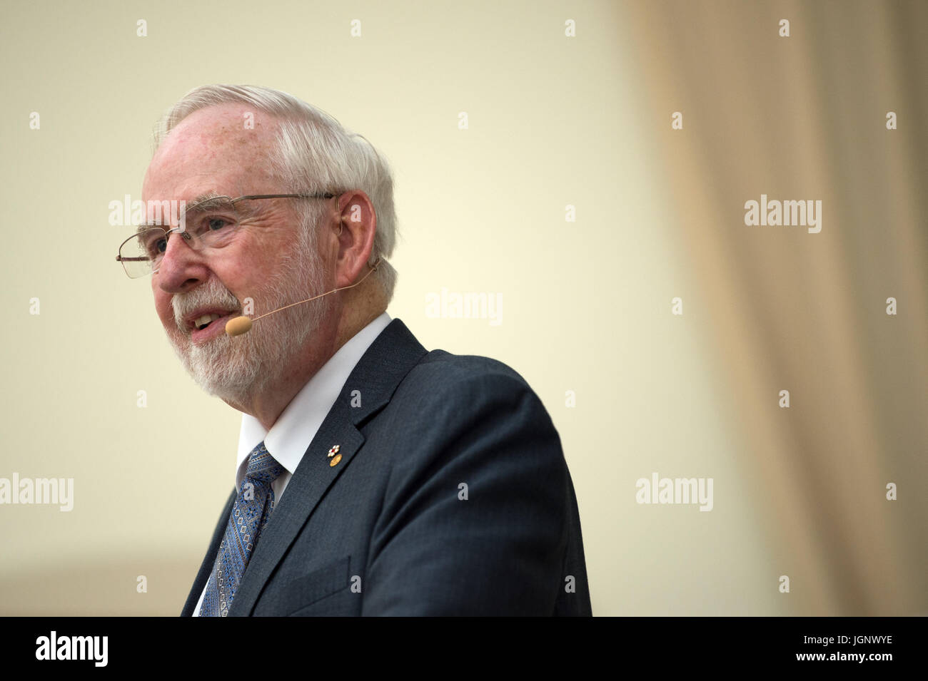 Canadian physicist and Nobel Prize winner Arthur McDonald at the ...