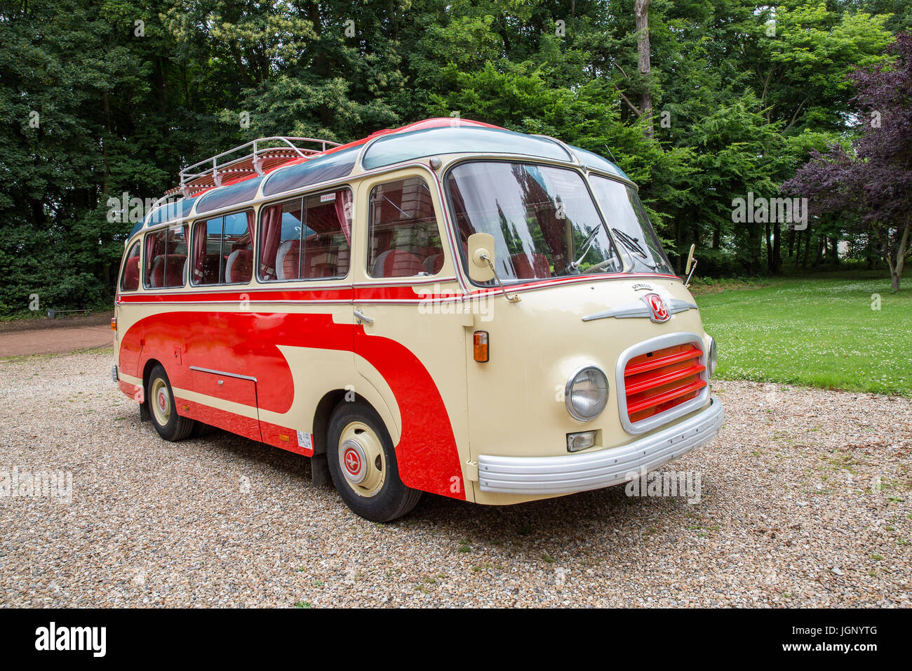 Setra bus france hi-res stock photography and images - Alamy