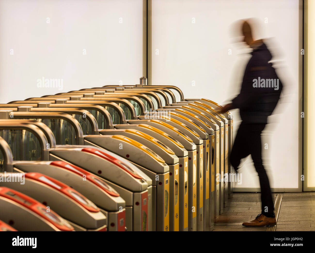 Ov chipkaart hi-res stock photography and images - Alamy