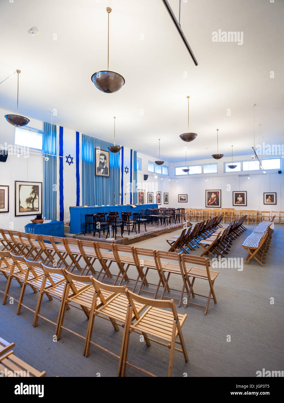 Israel tel aviv independence hall hi-res stock photography and images ...
