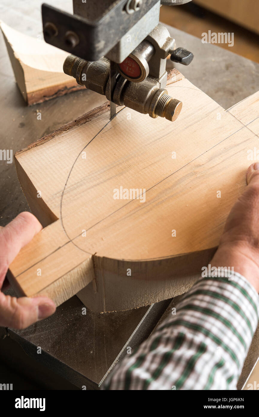 Band saw hi-res stock photography and images - Alamy