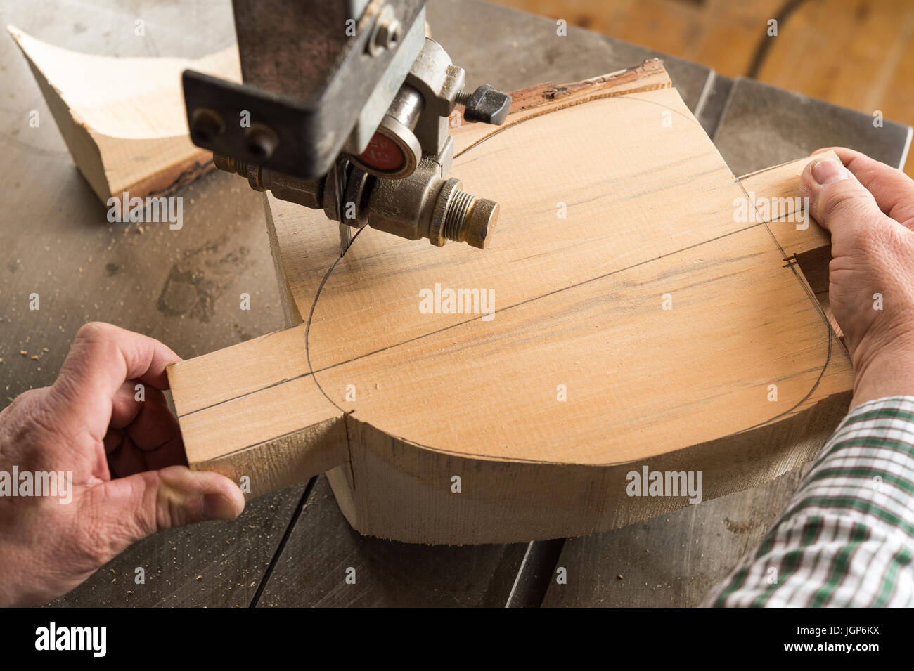 Band saw hi-res stock photography and images - Alamy
