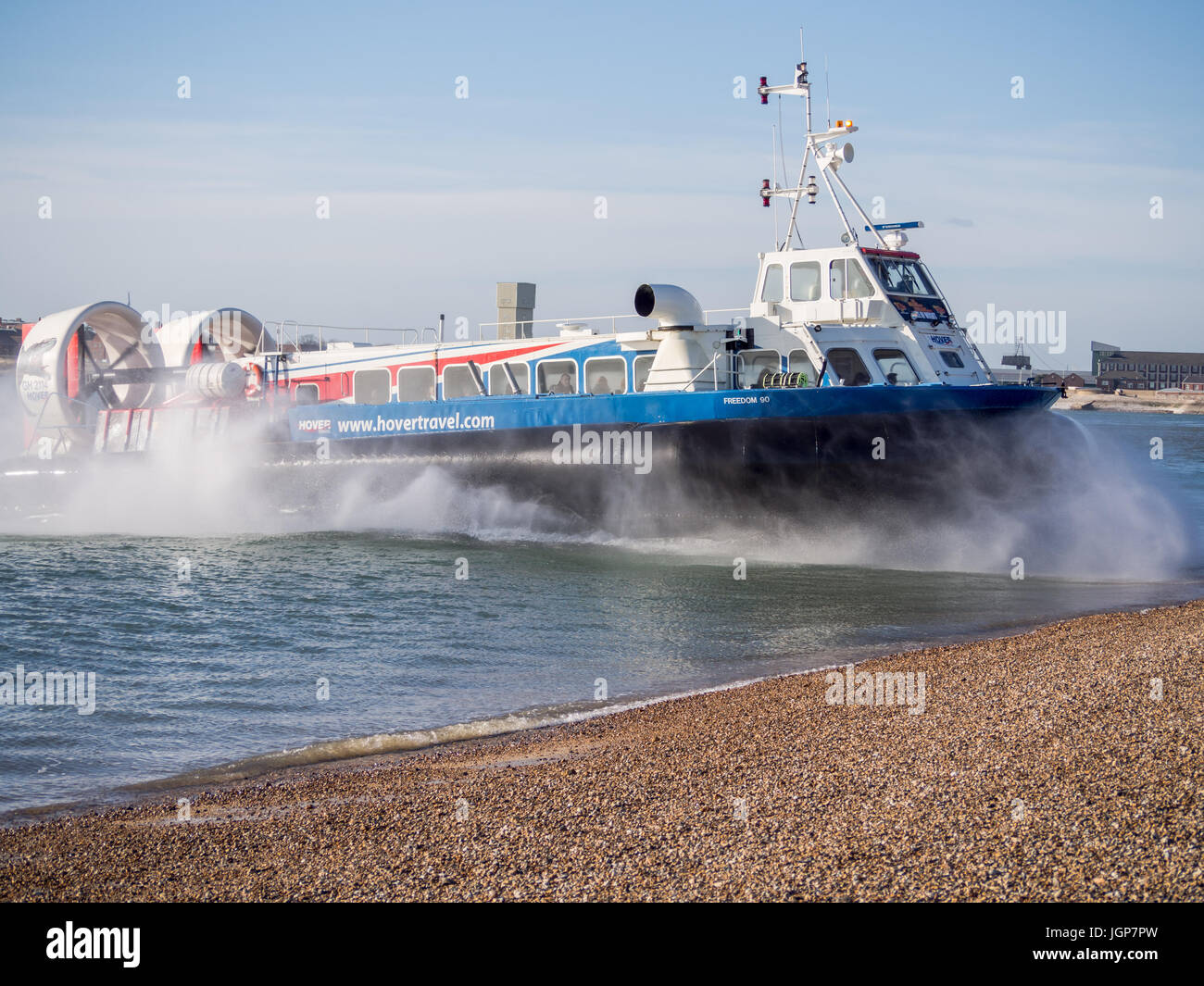 The Portsmouth to Isle of Wight Hovercraft at Southsea hoverport Stock ...