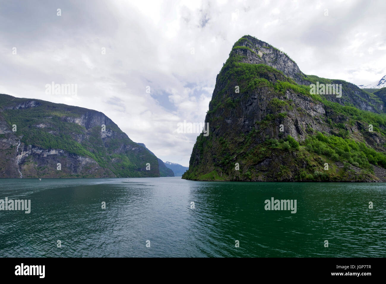 Naeroyfjord hi-res stock photography and images - Alamy