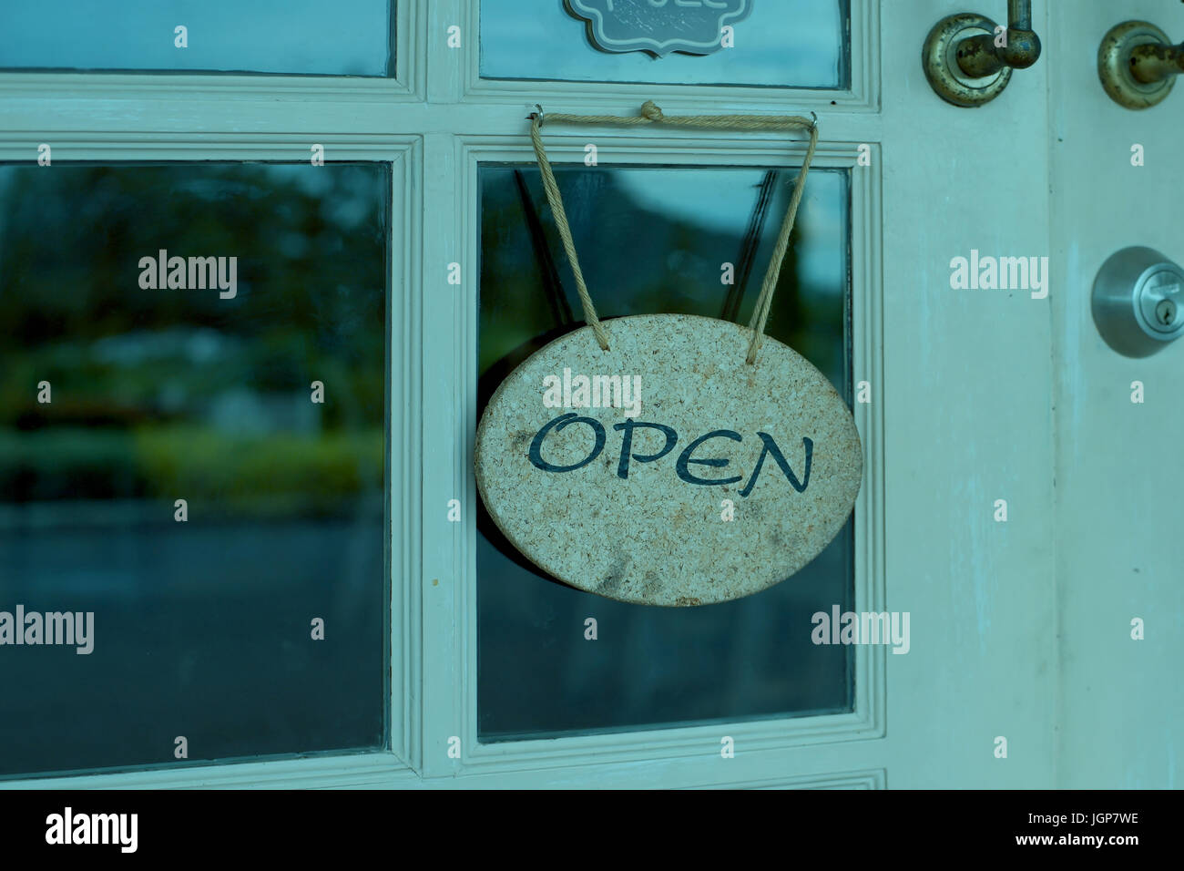 Welcome front door sign hi-res stock photography and images - Alamy