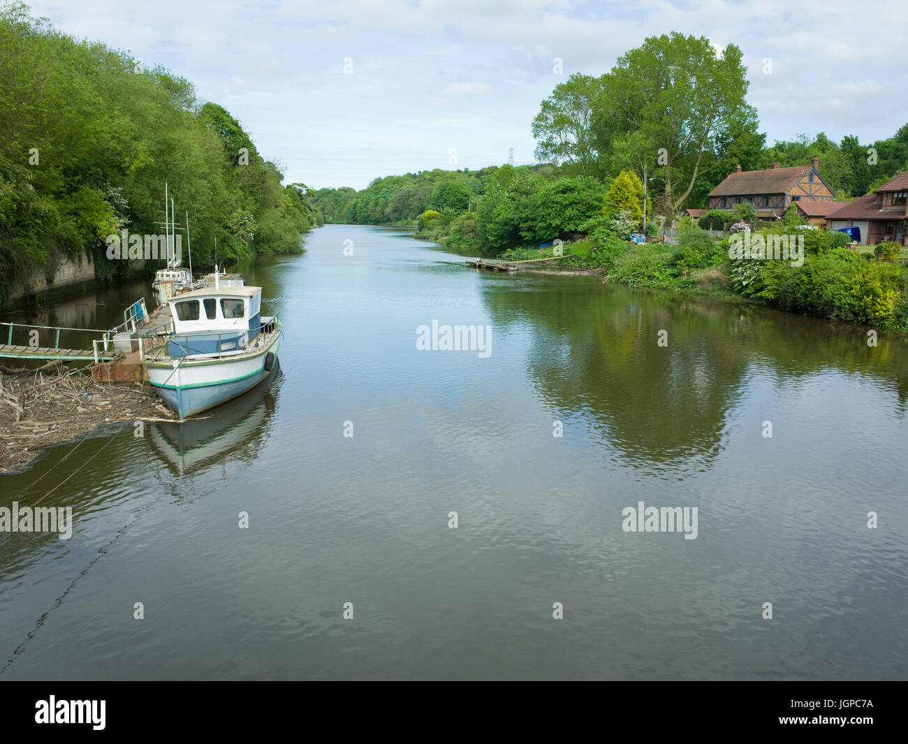 The river wear hi-res stock photography and images - Alamy