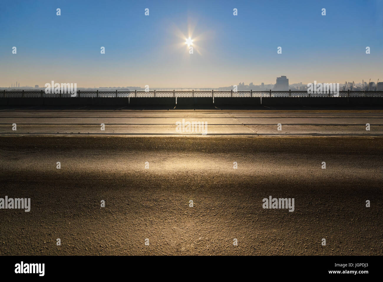 Road urban sunrise perspective hi-res stock photography and images - Alamy