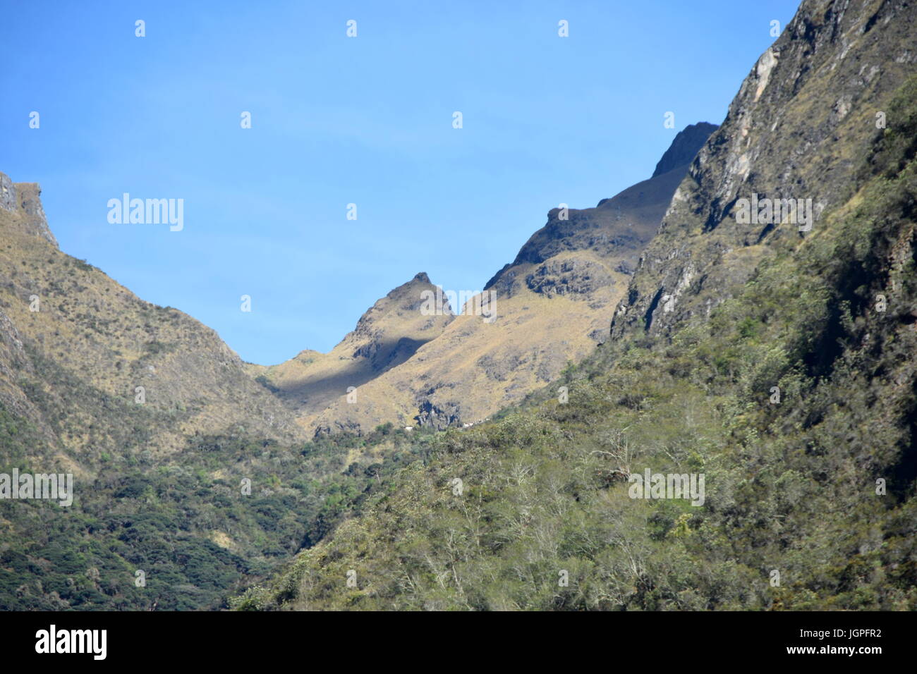 The highest point on the Inca Trail, Dead Woman's Pass Stock Photo - Alamy