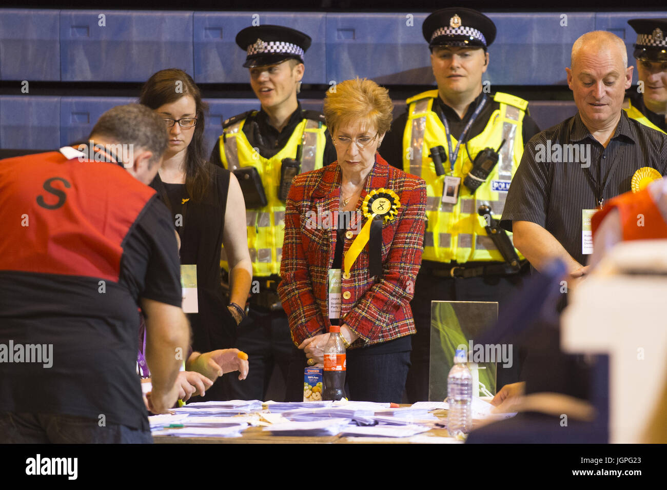 General election counters hi-res stock photography and images - Alamy