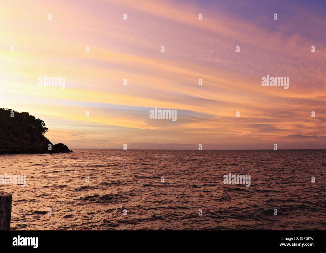 Palm Cove sunset display Stock Photo - Alamy