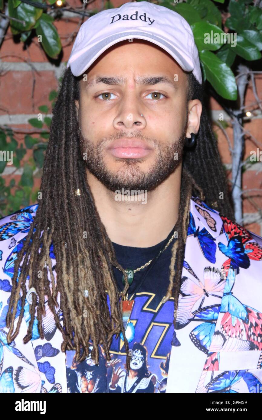 BESTalent Group hosts a private screening of 'The Real Models of LA' at ...