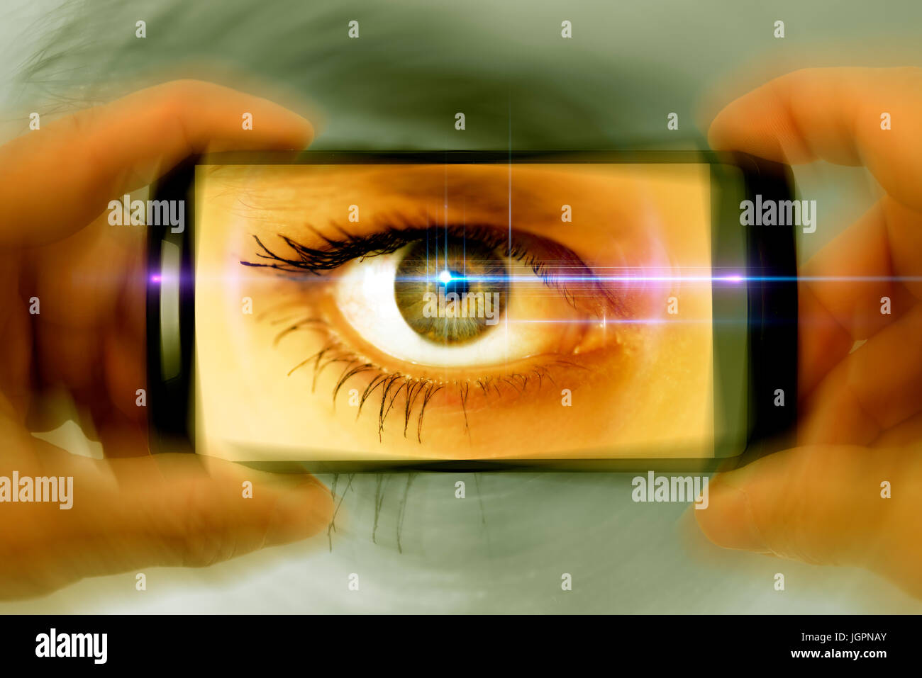 Eye in camera hi-res stock photography and images - Alamy