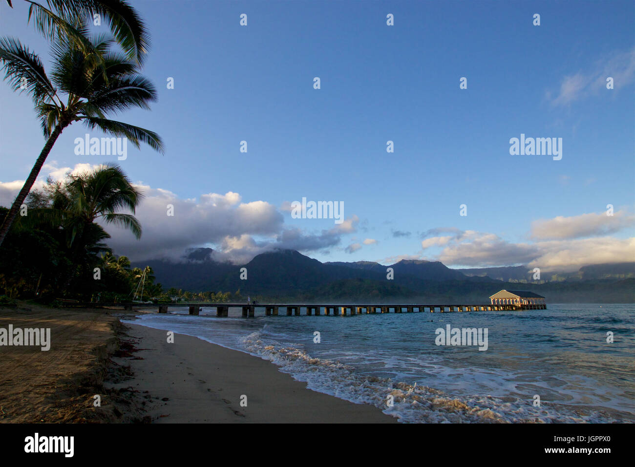 Beautiful sunrise at Hanalei Bay pier on the Hawaiian island of Kauai ...