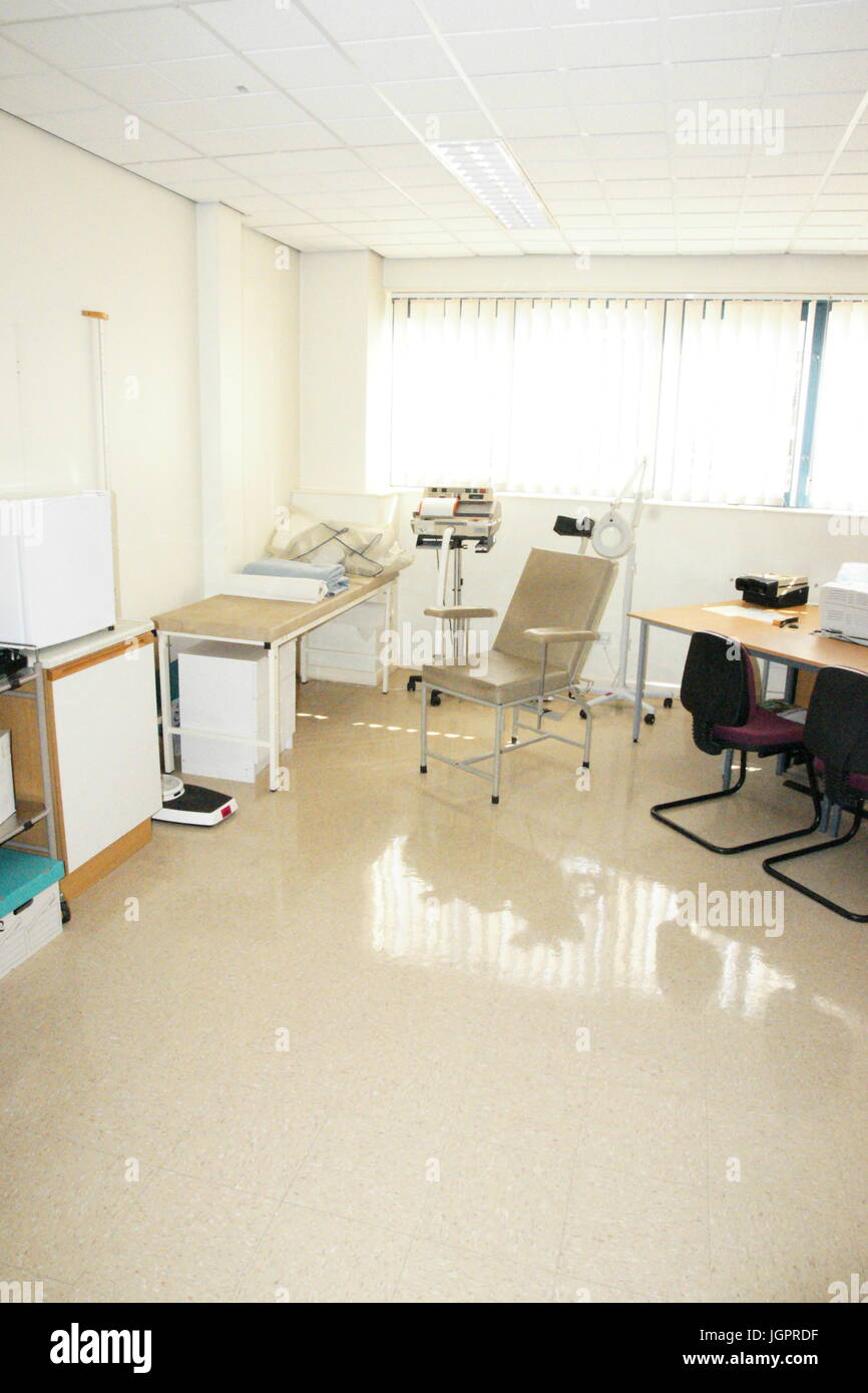 Doctors surgery, medical examination room Stock Photo - Alamy