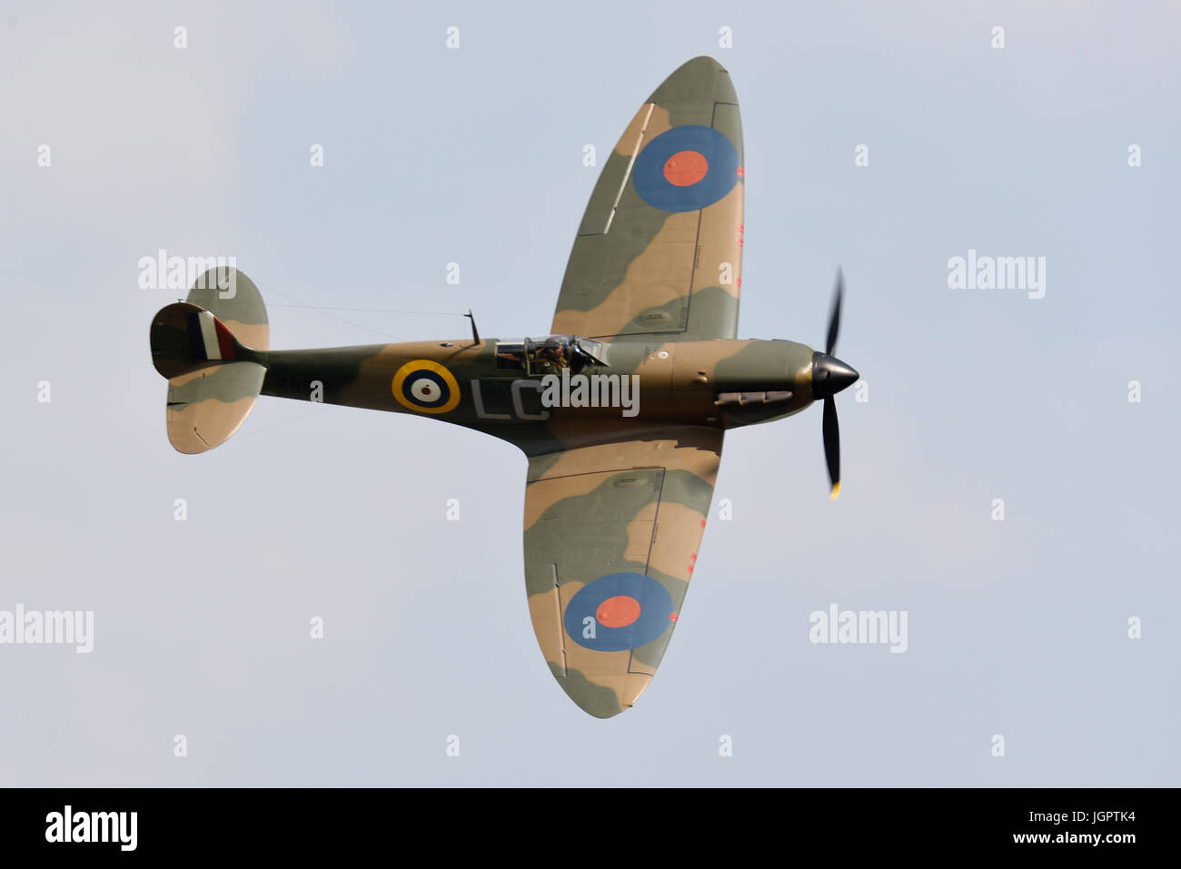 Spitfire wing hi-res stock photography and images - Alamy