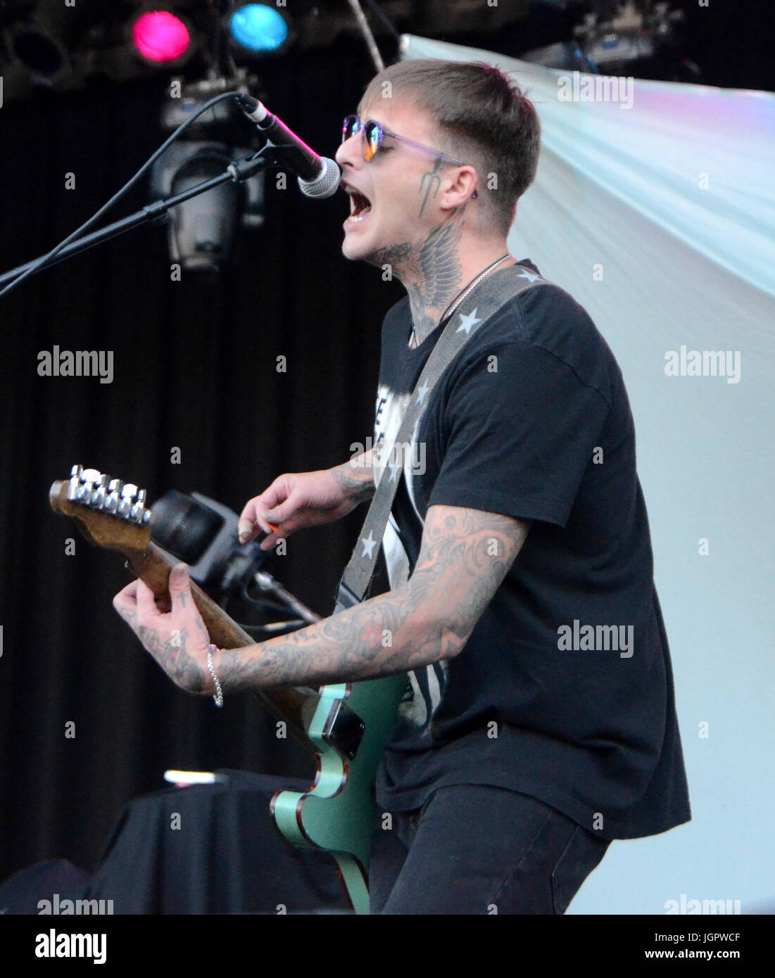 Milwaukee, Wisconsin, USA. 8th July, 2017. Lead singer Johnny Stevens ...