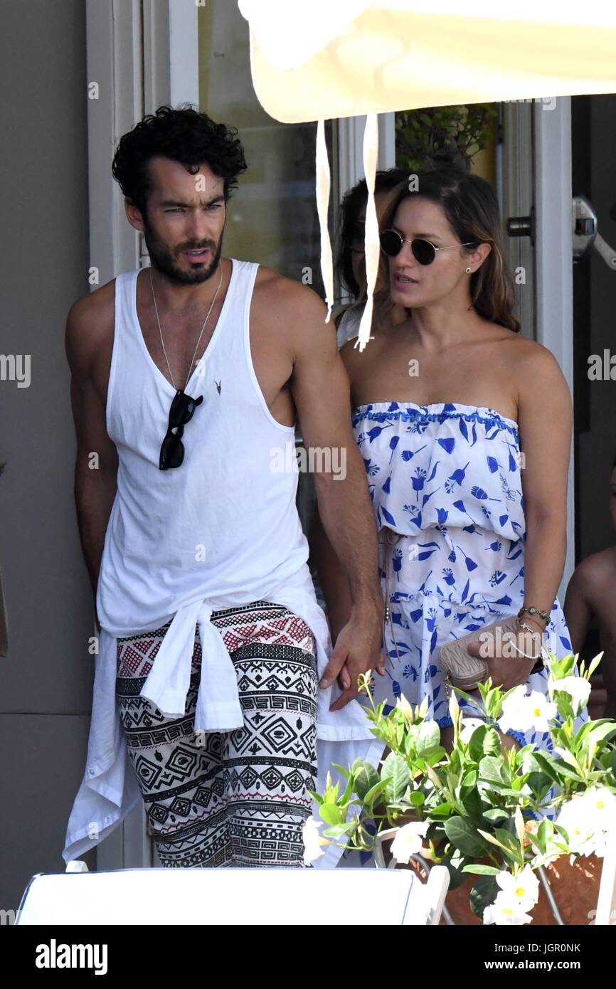 Lacco Ameno (Ischia): Hotel Regina Isabella. Lola Ponce with her ...