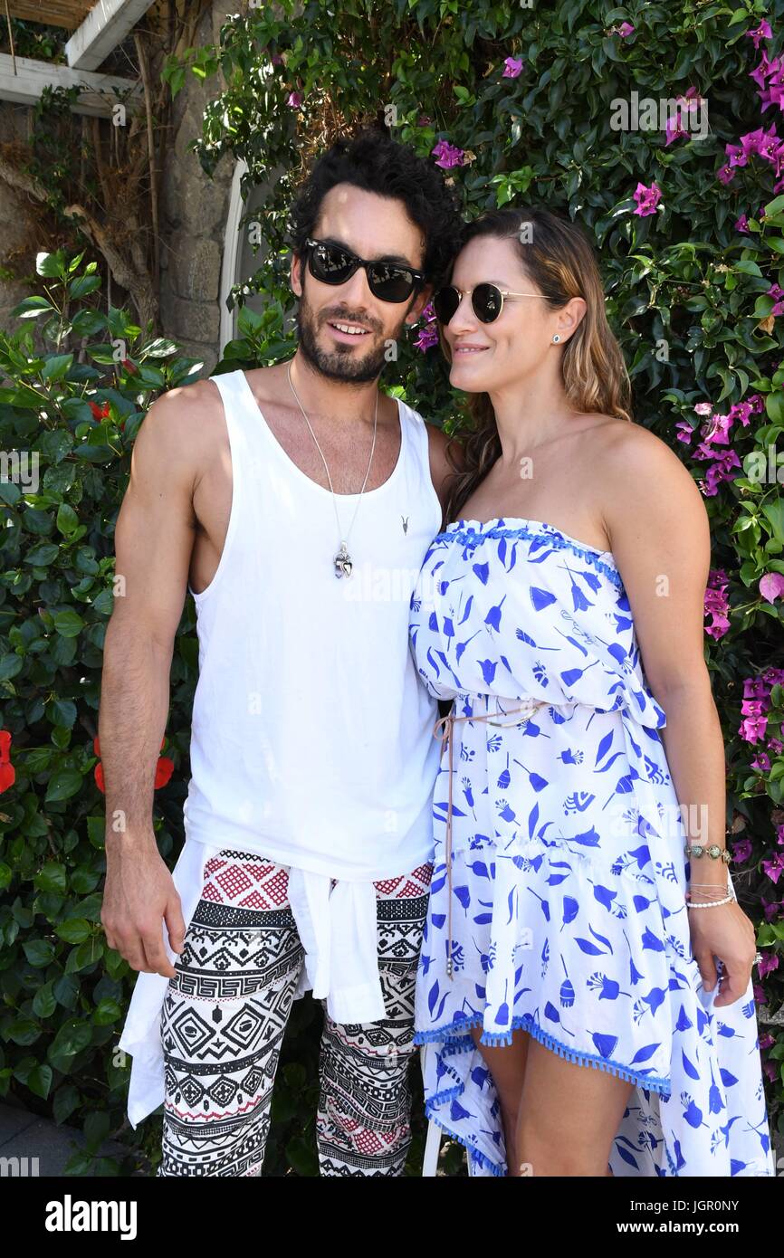 Lacco Ameno (Ischia): Hotel Regina Isabella. Lola Ponce with her ...