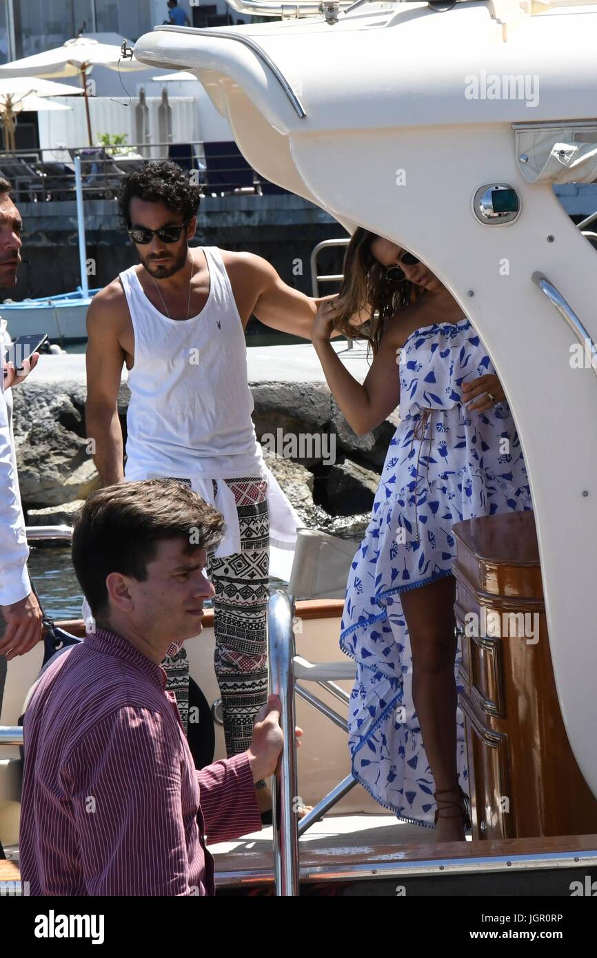 Lacco Ameno (Ischia): Hotel Regina Isabella. Lola Ponce with her ...
