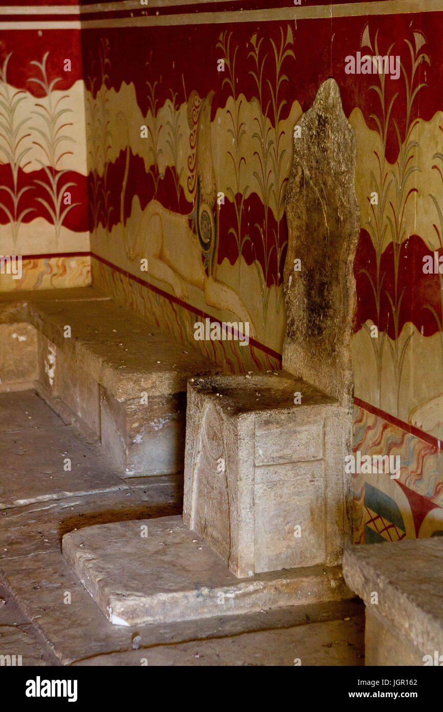 Knossos, Crete, Greece. 6th July, 2017. Throne Room at Knossos - Crete ...