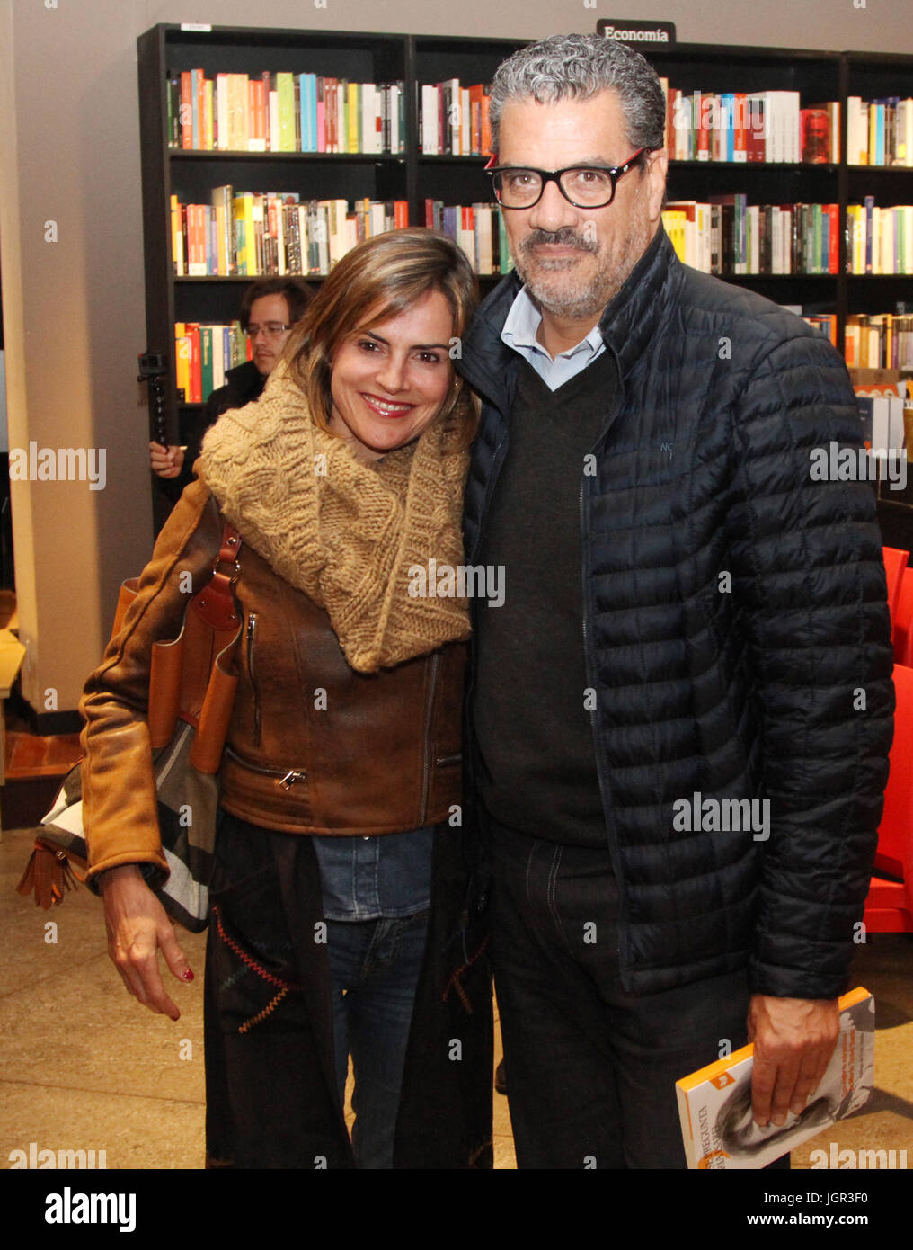 Mauricio Vargas junto a su esposa Foto: CÃ©sar Melgarejo CrÃ©dito: CEET FotÃ³grafo: Photo via ...