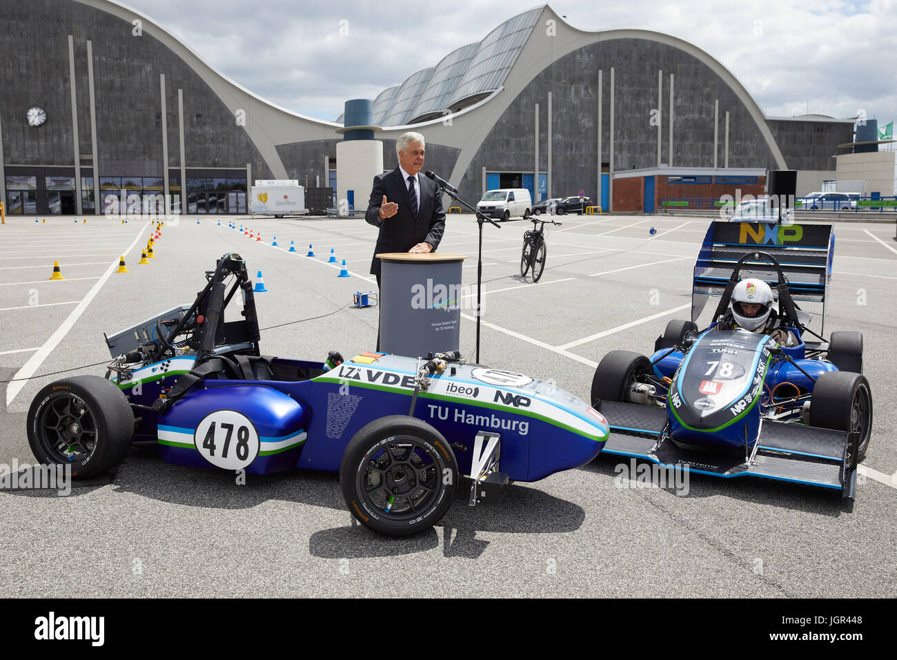 Formula student racing car team hi-res stock photography and images - Alamy